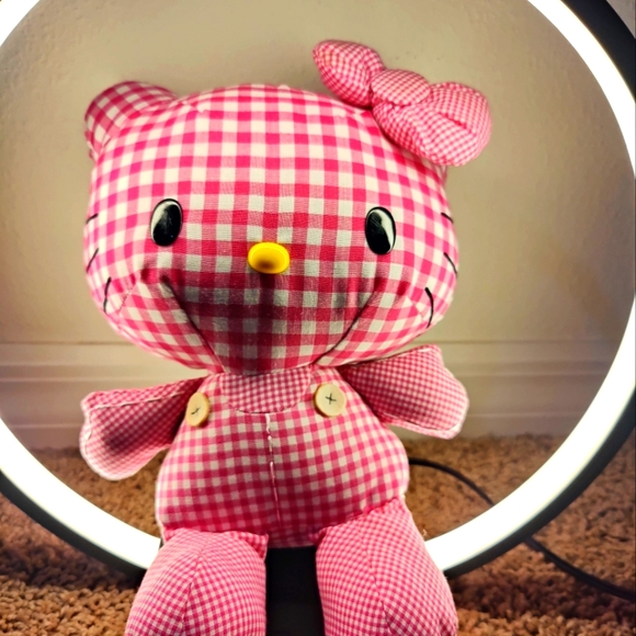 Sanrio | Toys | Hello Kitty 1 Inches White Pink Checkered By Sanrio ...